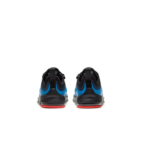 Nike Max Axis Sneakers