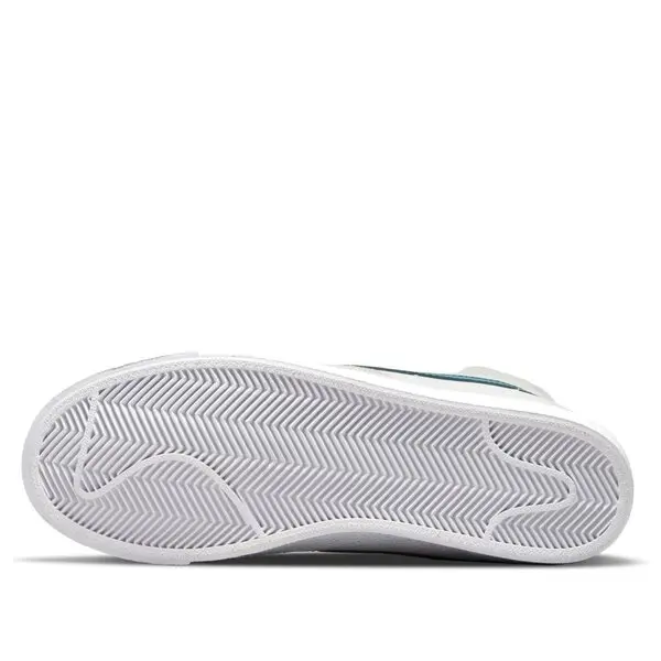 Nike Blazer Mid '77 Athletic Club Sneakers