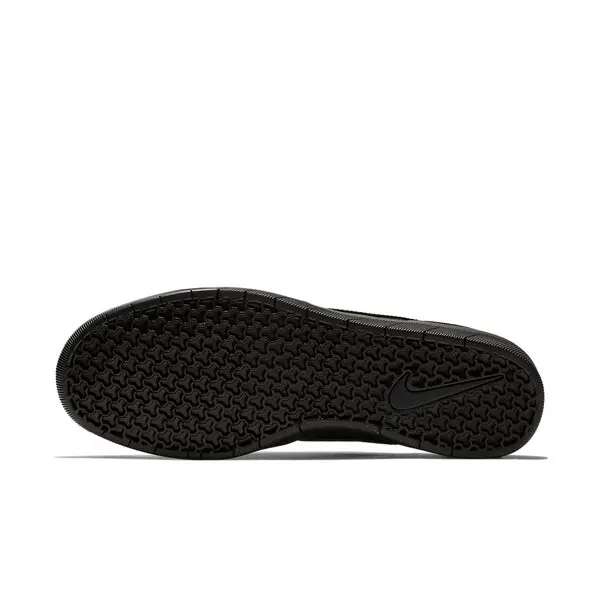 Nike Team Classic Sb Sneakers - Black
