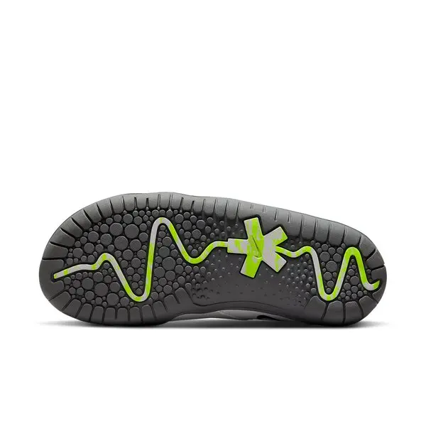 Nike Zoom Pulse Sneakers - Grey