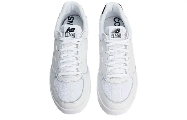 NEW BALANCE X Comme Des Garçons Homme Ct300 Sneakers - White/black