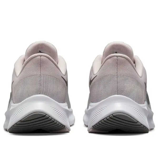 Nike Quest 4 Premium Sneakers - Pink/grey
