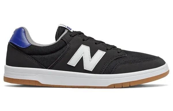 NEW BALANCE 425 Low Top Sneakers
