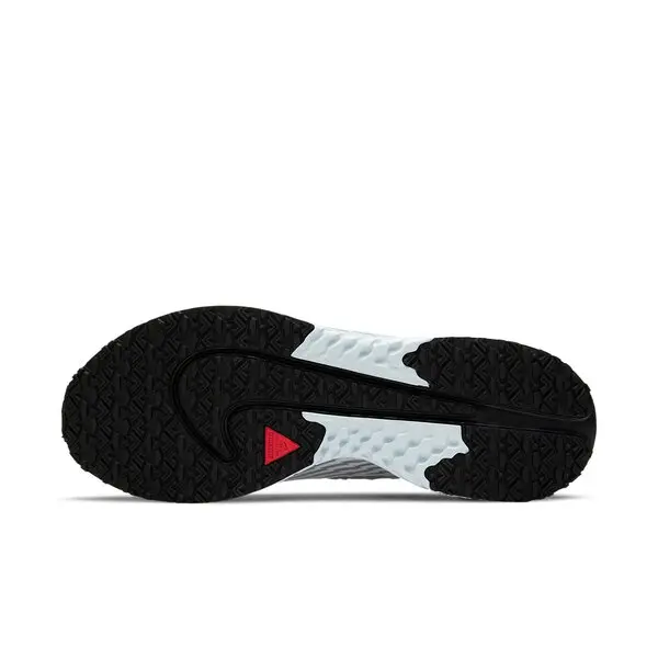 Nike Legend React 3 Shield Sneakers - Black/gray