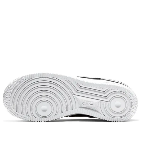 Nike Force 1 Lv8 1 Low Top Sneakers