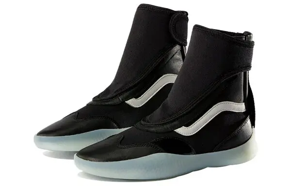 VANS Vault Boot Skoot Lx High Top Zip Up Sneakers