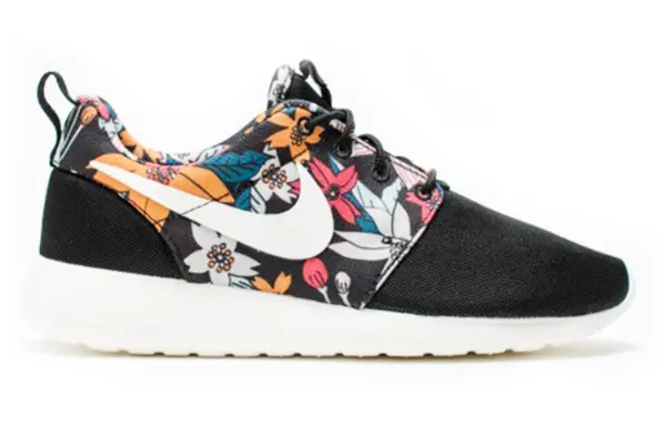 Nike Roshe Run Print Aloha Sneakers