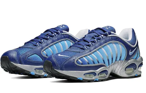 Nike Max Tailwind 4 Sneakers - Blue/white