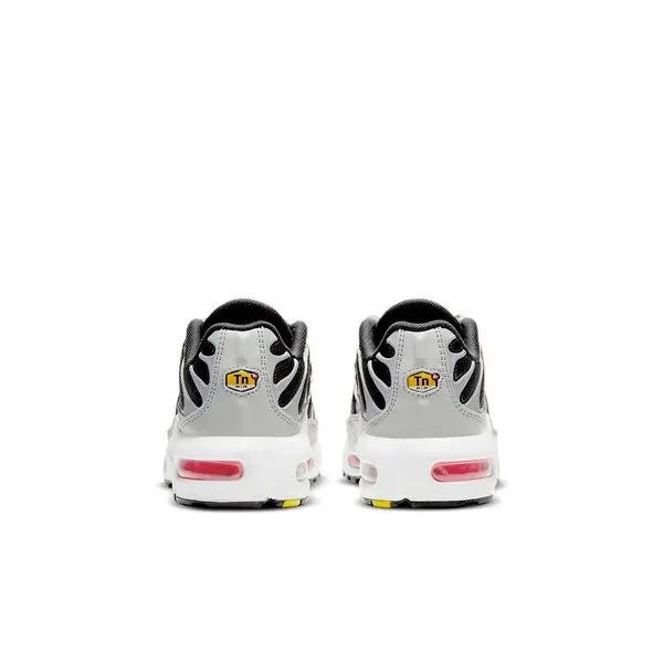 Nike Max Plus Sneakers