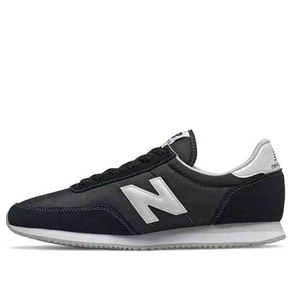 NEW BALANCE 720 Sneakers - Black