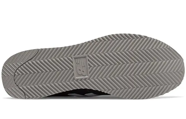 NEW BALANCE 720 Sneakers - Black