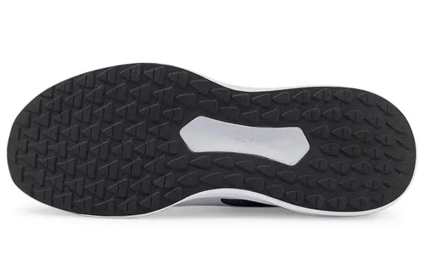 PUMA Twitch Runner Low Top Sneakers