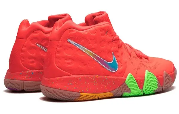 Nike Kyrie 4 'lucky Charms' Basketball Sneakers