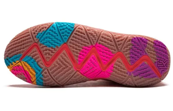 Nike Kyrie 4 'lucky Charms' Basketball Sneakers
