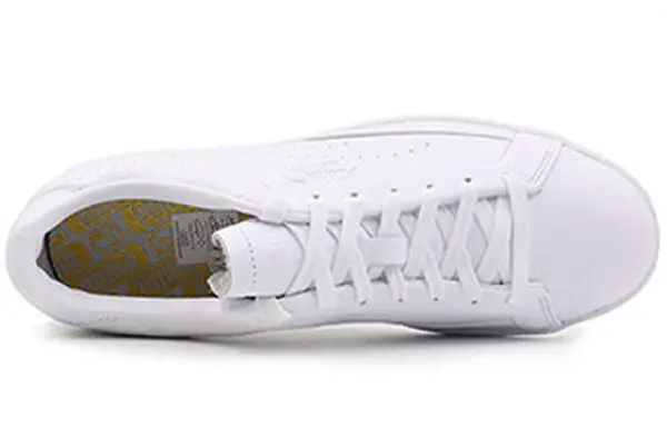PUMA Match 74 Tumbled Low Top Sneakers - White