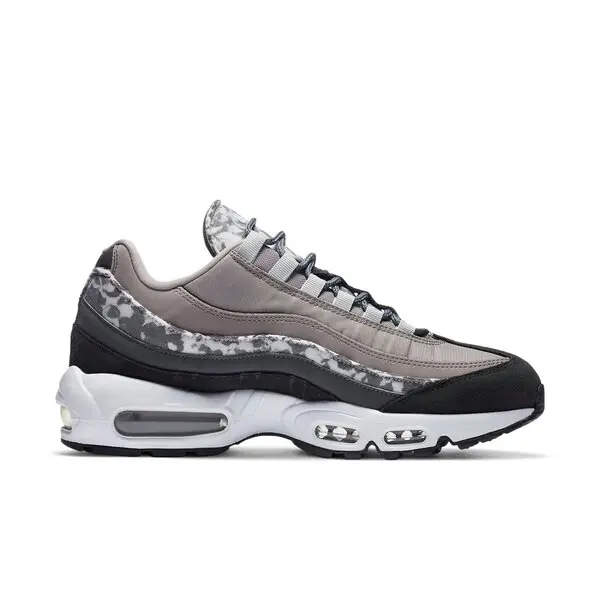 Nike Max 95 Se "enigma Stone Camo" Sneakers - Black/brown