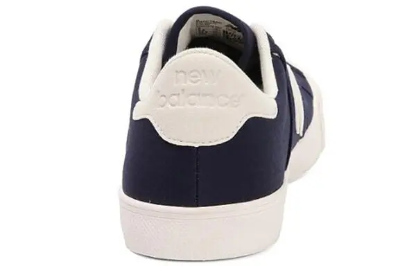 NEW BALANCE Procourt Sneakers