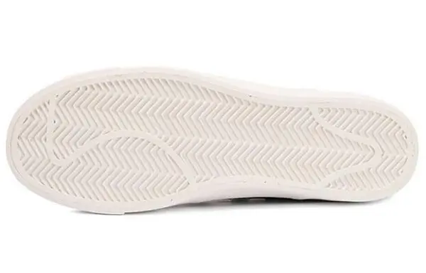 NEW BALANCE Procourt Sneakers