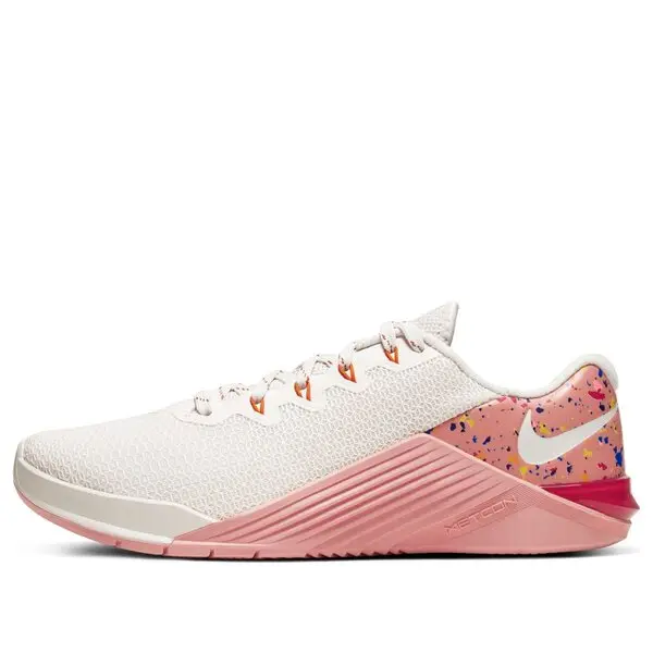 Nike Metcon 5 Amp Athletic Sneakers - White/pink