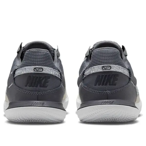 Nike Streetgato Low Top Sneakers - Grey/white