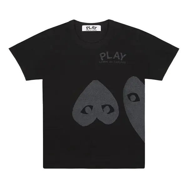Play Comme Des Garcon Three Hearts T-shirt