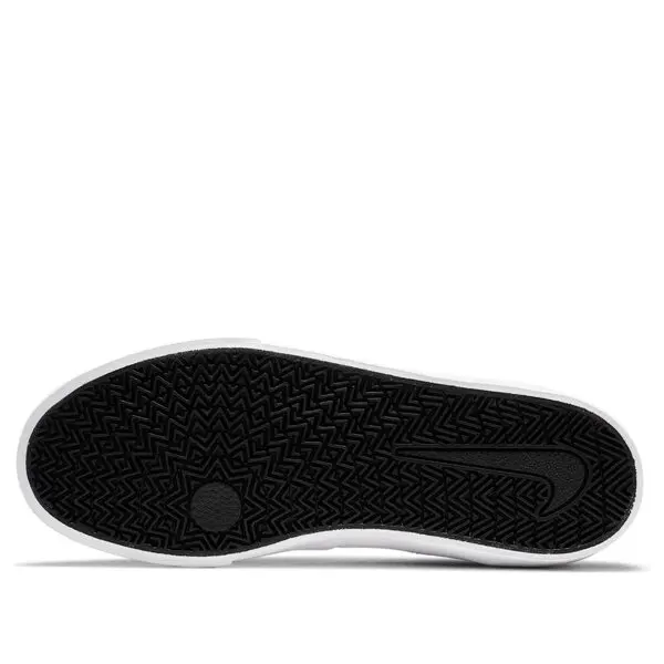 Nike Charge Canvas Sb Sneakers - Black