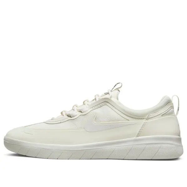 Nike Nyjah Free 2 Sb Sneakers - Cream