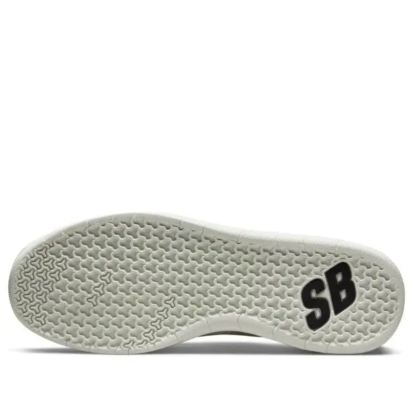 Nike Nyjah Free 2 Sb Sneakers - Cream