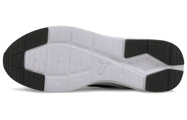 PUMA Wired Run Peacoat Sneakers