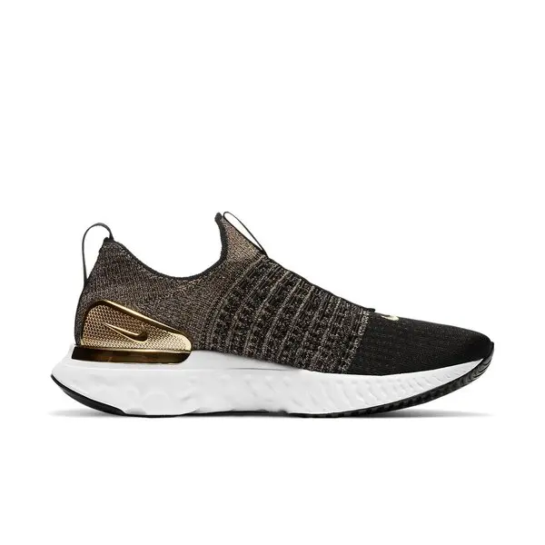 Nike React Phantom Run Flyknit 2 Premium Sneakers