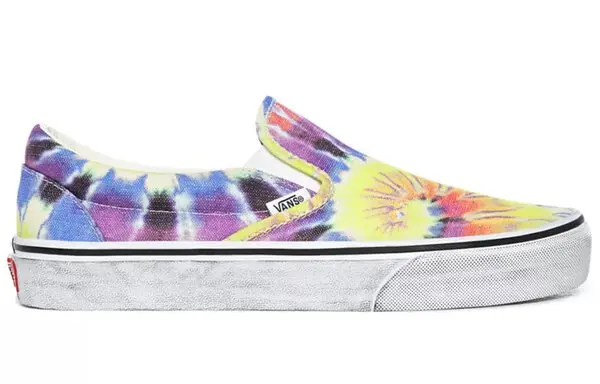 VANS Classic Slip-on 'washed Tie Dye' Sneakers - Multi-color