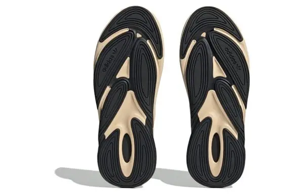Adidas Ozelia Sneakers - Beige/black