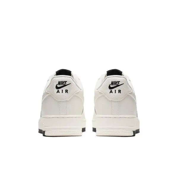 Nike Force 1 Low '07 1 Sneakers