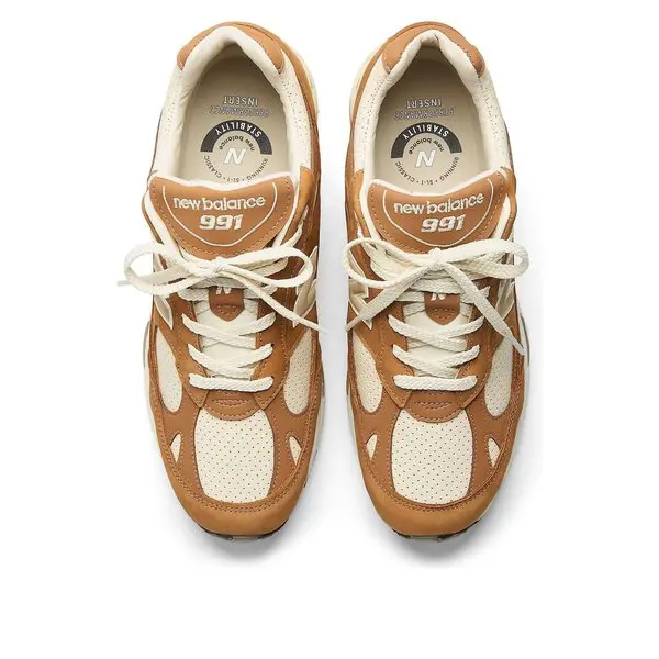 NEW BALANCE 991v1 Made In Uk Sneakers - Chipmunk Birch