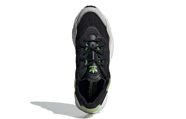 Adidas Ozweego Sneakers