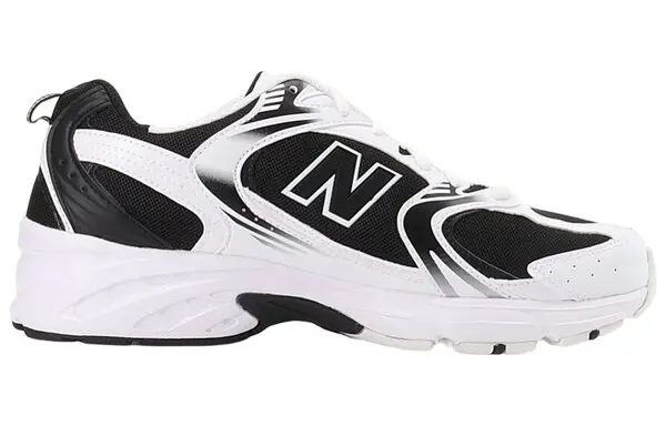 NEW BALANCE 530v2 Retro Sneakers - Black