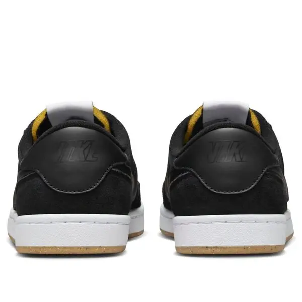 Nike Fc Classic Sneakers