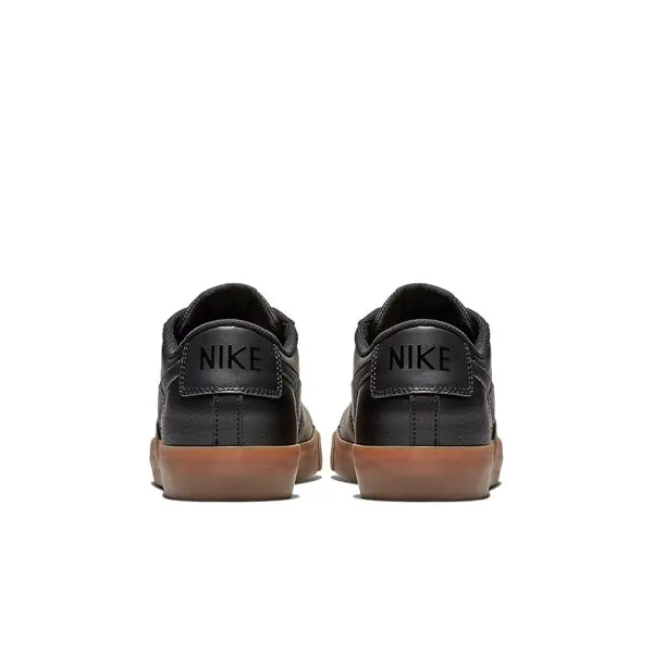 Nike Blazer Low Leather Gum Sole Sneakers