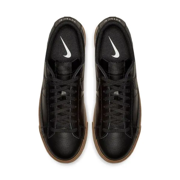 Nike Blazer Low Leather Gum Sole Sneakers