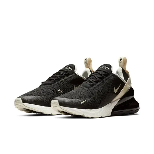Nike Max 270 Sneakers