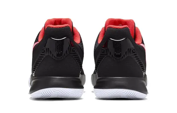 Nike Kyrie Flytrap 2 Basketball Sneakers - Black