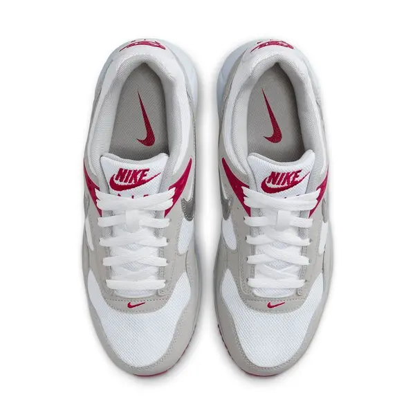 Nike Max Correlate Sneakers