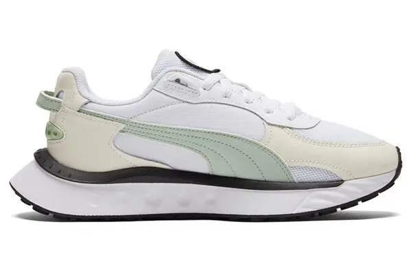 PUMA Wild Rider Low Top Sneakers