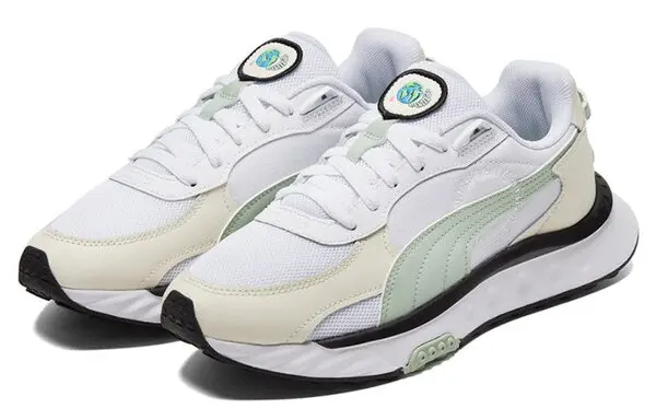 PUMA Wild Rider Low Top Sneakers