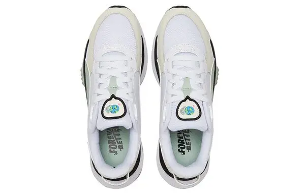 PUMA Wild Rider Low Top Sneakers