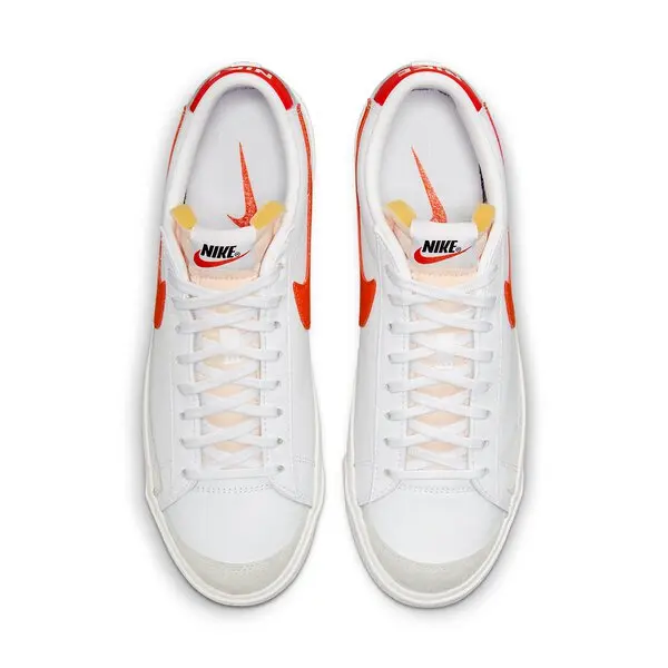 Nike Blazer Low '77 Vintage Sneakers - White