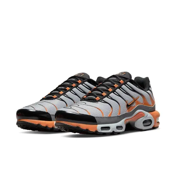 Nike Max Plus "wolf Grey Hot Curry" Sneakers - Grey/orange