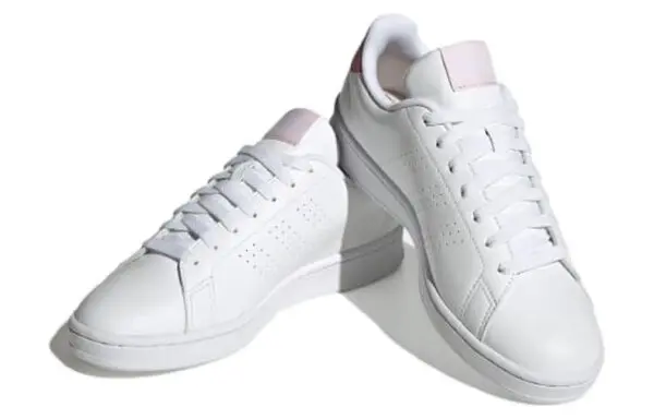 Adidas Advantage Sneakers