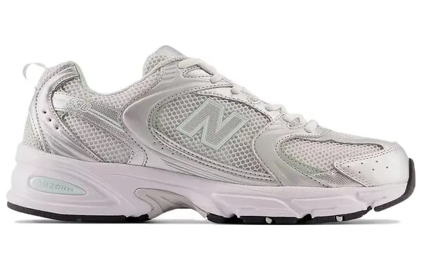NEW BALANCE 530 Sneakers - Silvergray
