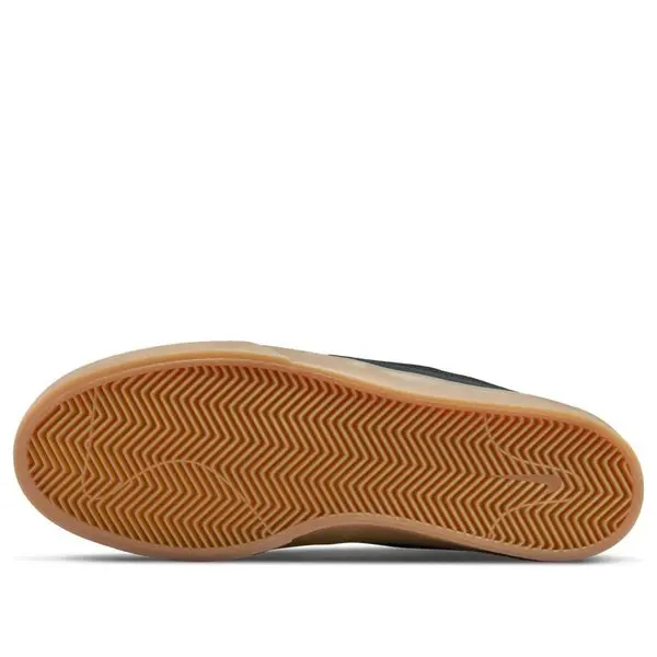 Nike Shane Low Top Sneakers